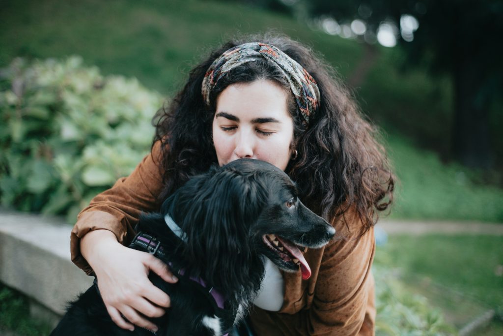 Emotional Support With Therapy Dogs - Animal Assisted Counseling Of ...